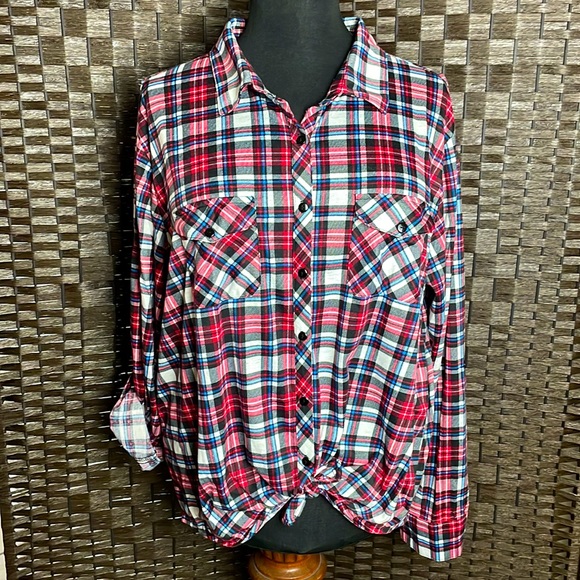 Tops | Multicolored Button Front Flannel Size 3x | Poshmark